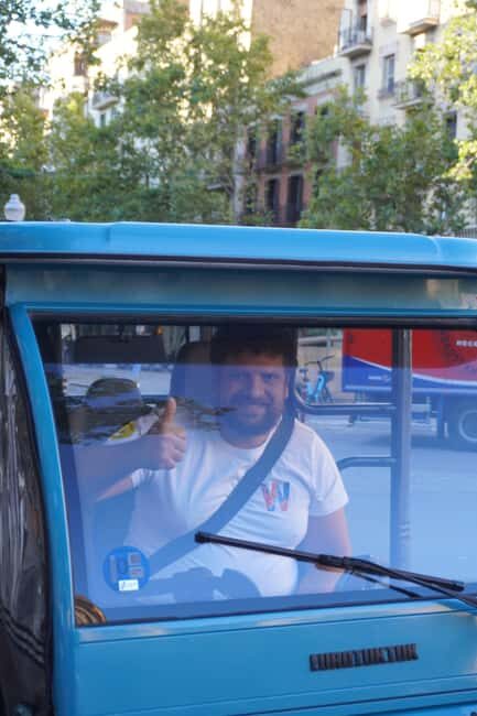 Barcelona: Tour by electric tuk tuk - Who Will Love This Tour?