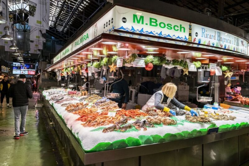 Barcelona: Walking tour with Montjuic Castle & Cable Car - Frequently Asked Questions