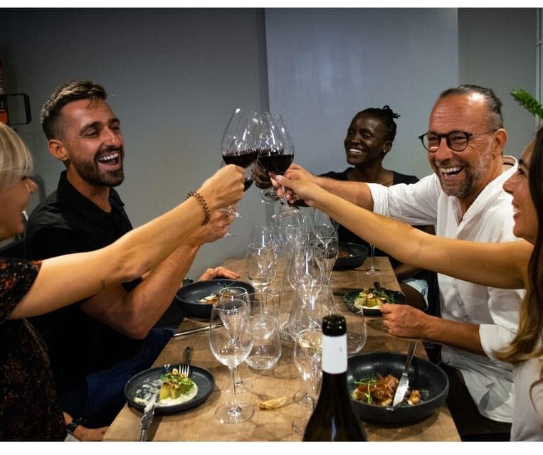 Barcelona: Wine Tasting and Tapas 5-Course Pairing Dinner - The Authenticity and Value