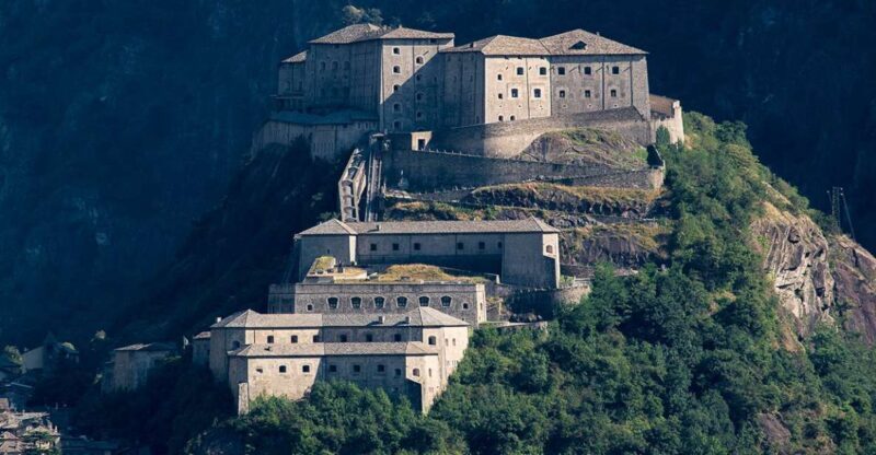 Bard: Fortress Exhibitions and Museums Entrance - FAQs