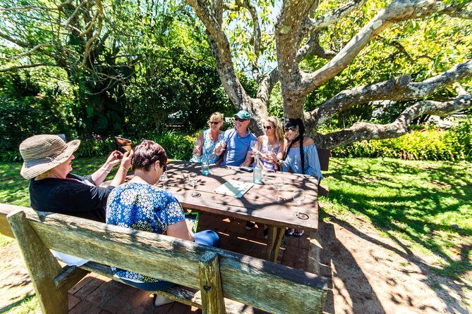 Barefoot Luxury Mount Tamborine Winery Tour from Brisbane - FAQ