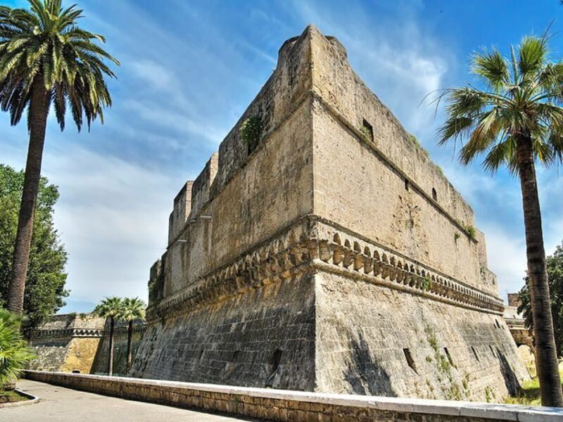 Bari: Norman-Swabian Castle Guided Tour - FAQ