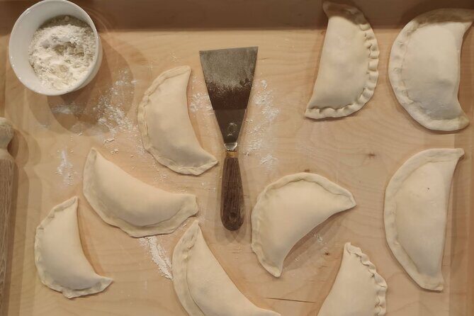 Bari Street food with Wine & food Taster - Exploring Bari’s Food and Cultural Highlights