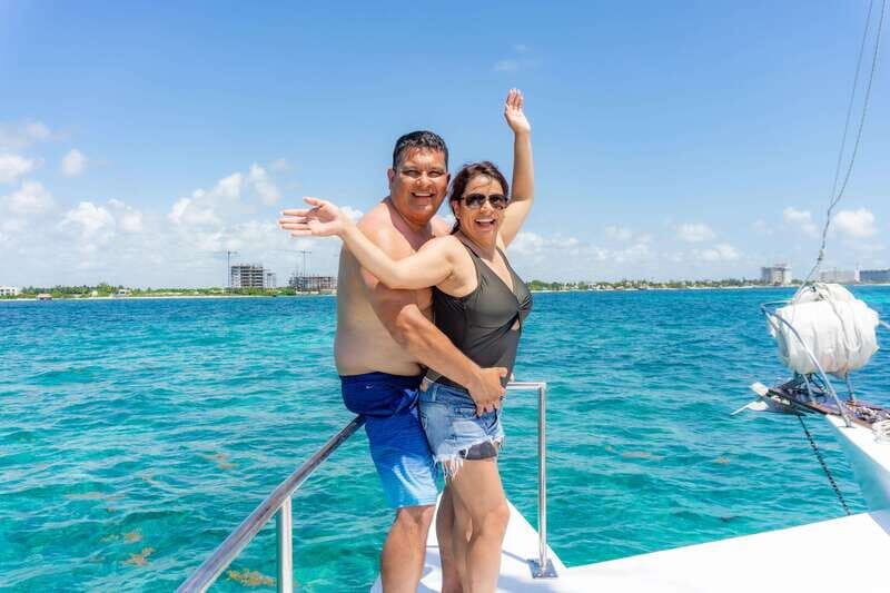 Basic Tour Isla Mujeres and Open bar - Key Points  