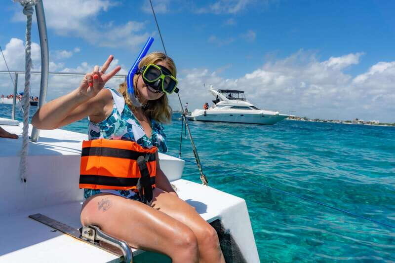 Basic Tour Isla Mujeres and Open bar - An In-Depth Look at the Tour Experience  