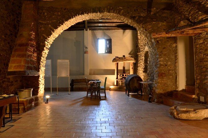 Basic Tour of the Soap Museum in Sciacca - Key Points