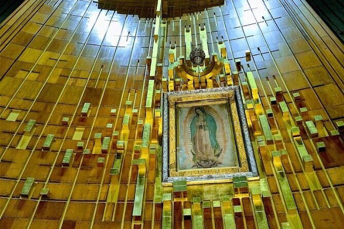 Basilica and Coyoacán Private Tour - Discovering the Basilica de Santa Maria de Guadalupe