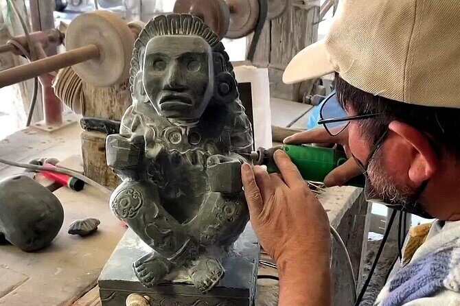 Basilica and Teotihuacan Tour in Spanish, from Mexico City - Who Will Appreciate This Tour?