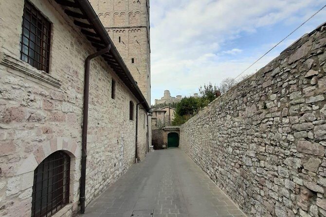 Basilica of St. Francis of Assisi. Tour with official guide - Who Will Love This Tour?