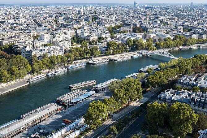 Bateaux Mouches Seine River 1 Hour Sightseeing Cruise - The Sum Up