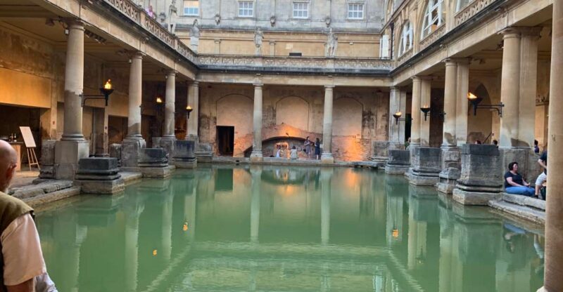 Bath: Guided City Walking Tour with Entry To The Roman Baths - Who Should Book This Tour?  