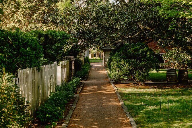 Battle at Belle Meade Civil War Tour & Complimentary Wine Tasting - Key Points