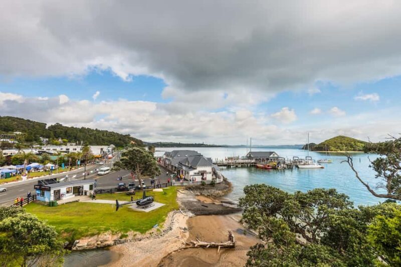 Bay of Islands: 1 Hour Scenic Bay of Islands Tour - Who Should Book This Tour?
