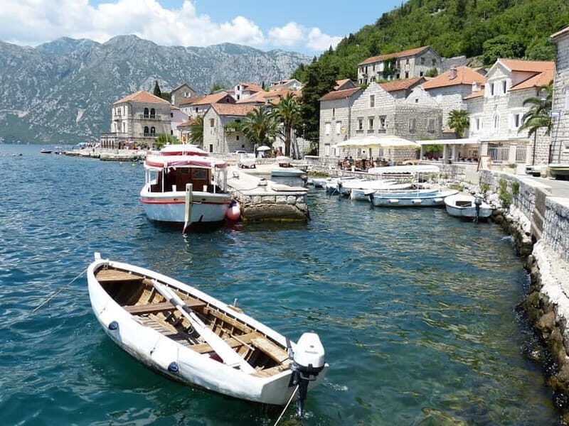 Bay of Kotor: 2.5-Hour Kayak Tour - An In-Depth Look at the Kayak Tour Experience