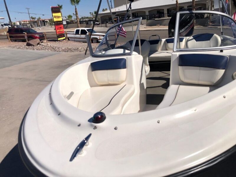 Bayliner Ski Boat - Why Rent the Bayliner Ski Boat at Lake Havasu?  