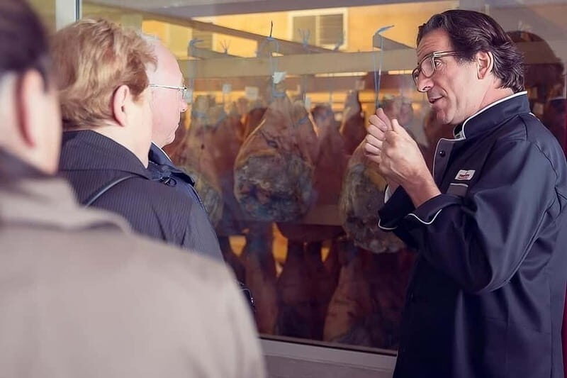 Bayonne: Guided Tour of the Ham Workshop, Tasting - A Close Look at the Tour Experience