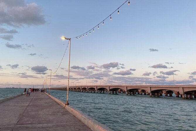 Beach Tour in Yucalpetén from Mérida - FAQ