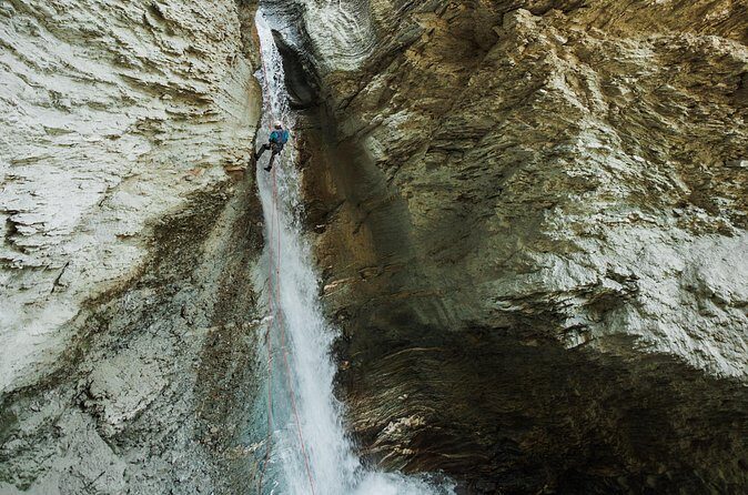Beartooth Canyon- Half Day Canyoning Tour - Golden, BC - The Tour Length and Group Size
