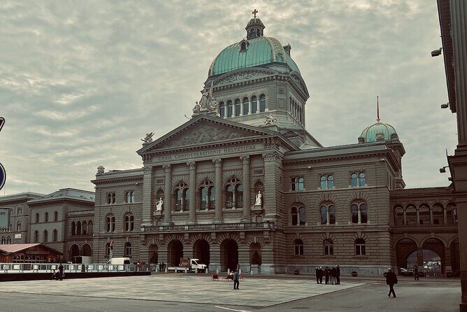 Beautiful Bern's Legends: A Self-Guided Audio Tour - FAQs