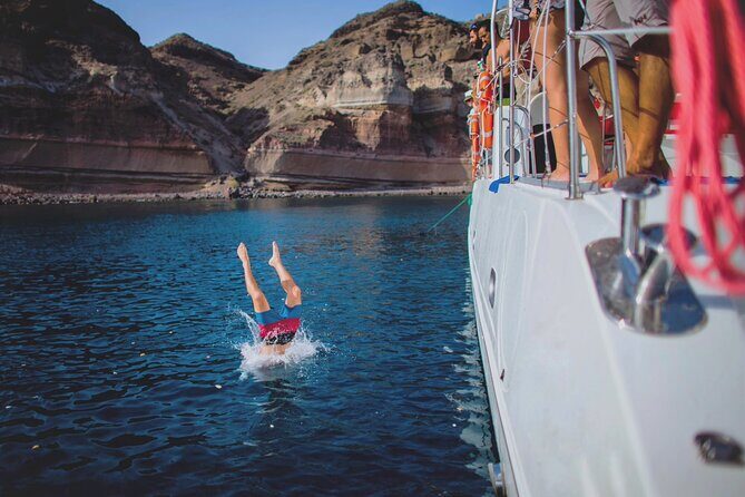 Beautiful Day Catamaran Caldera Cruise incl. Meal & Drinks - Authenticity and Guest Experience
