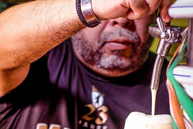 Beer and Snacks Crawl in Playa del Carmen - The Experience and Atmosphere