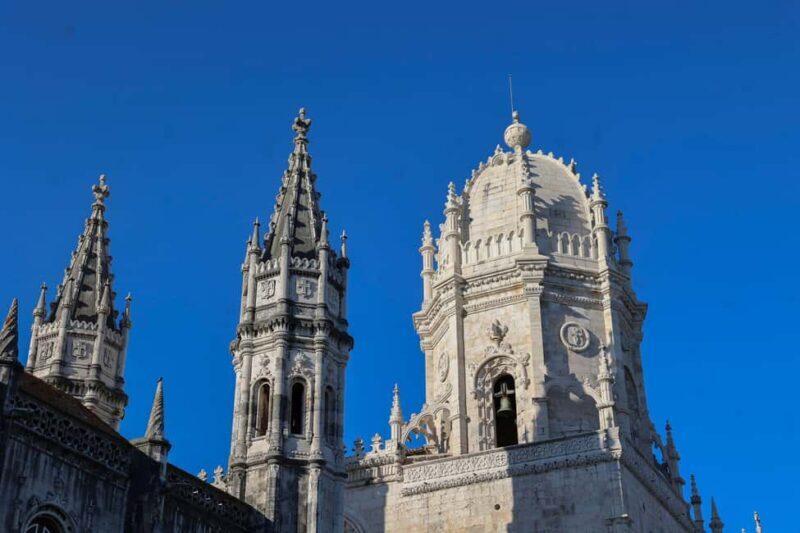 Belém Walking Tour + Jerónimos Monastery Ticket - Key Points