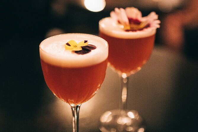 Belfast by the Glass: alternative history of Belfast, sip by sip. - An Overview of Belfast by the Glass