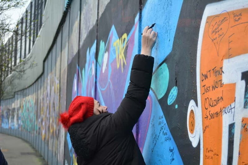 Belfast: Famous Murals Private Tour - Who Is This Tour Best For?