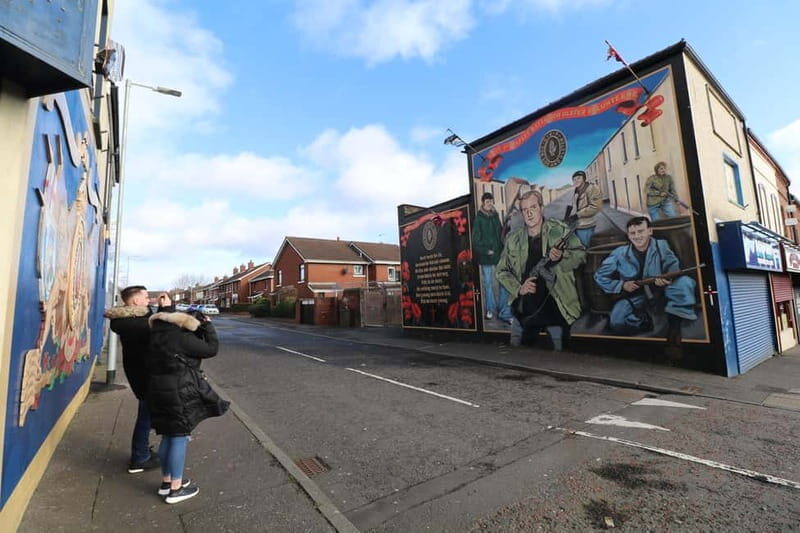 Belfast: Famous Murals Private Tour - The Sum Up