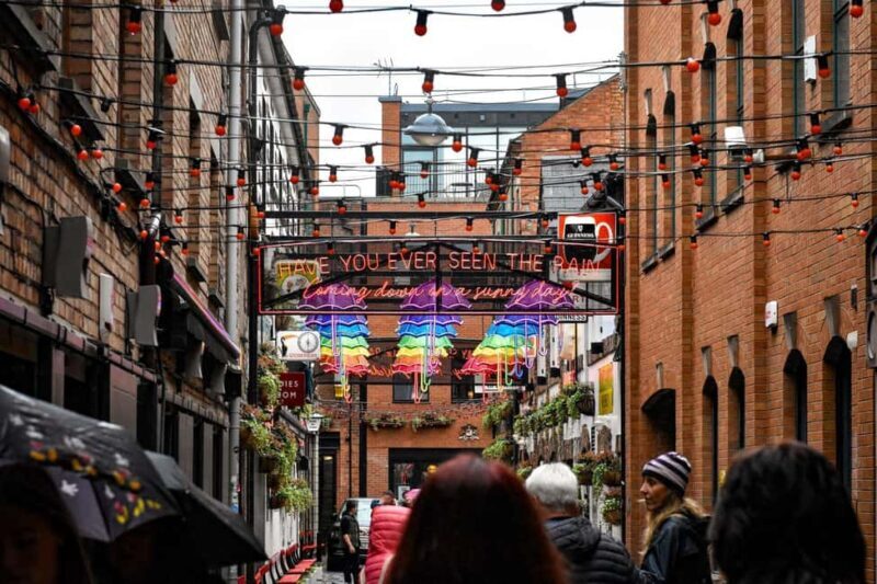 Belfast: Food Tour with 10+ Tastings of Bread, Beer, Seafood - Key Points