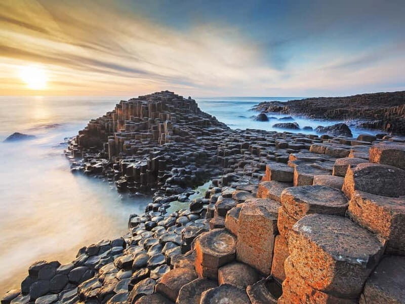 Belfast: Giant's Causeway Tour and 2-Day Open Top-Bus Tour - FAQs