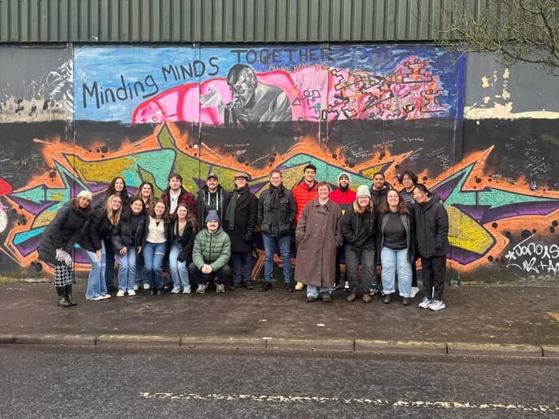 Belfast: Peacewall and Political History Black Taxi Cab Tour - Exploring Belfast’s Political Heart with a Black Taxi