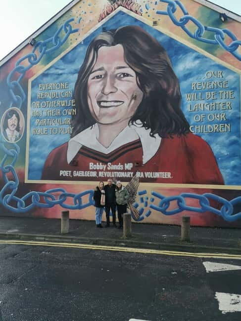 Belfast: Political Mural Taxi Tour - Reviews Highlights