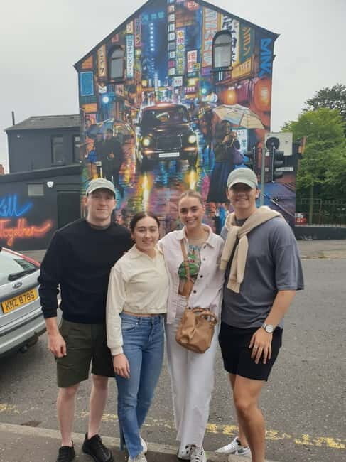 Belfast: Private Black Taxi Cab Political Murals Tour - Value for Money