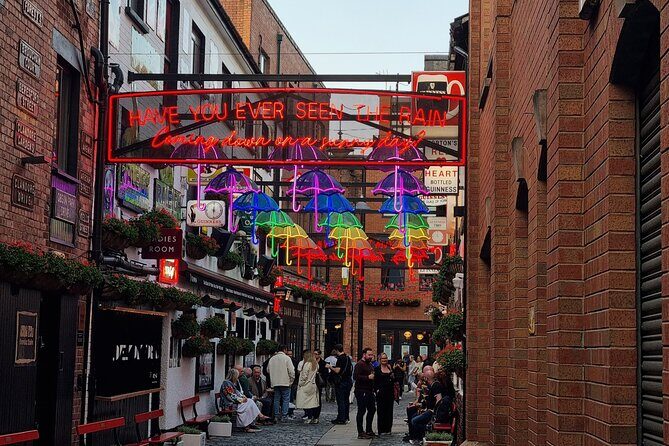 Belfast Walking Tour: City Centre History, Troubles & Stories - Discovering Belfast on Foot: An In-Depth Look