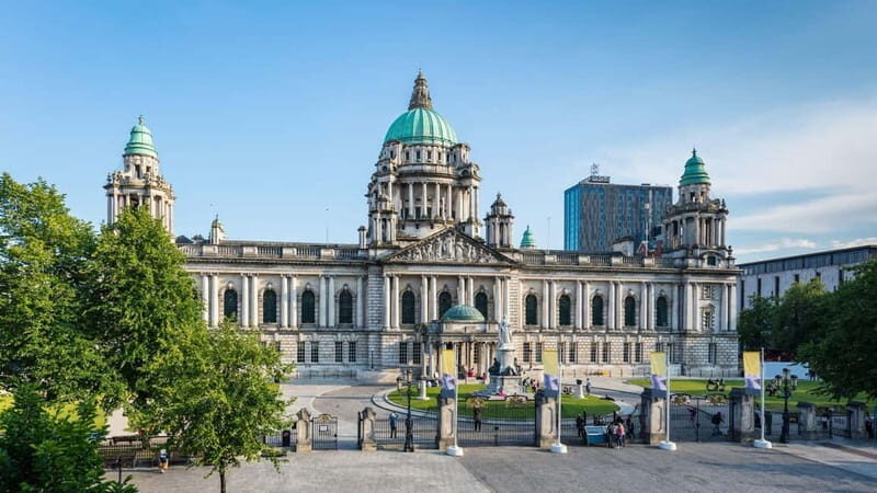 Belfast Walking Tour with a Local - An In-Depth Look at the Belfast Walking Tour with a Local