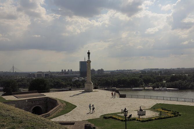 Belgrade Layover Tour: Private City Sighteeing Tour with Round-Trip Airport or Hotel Transport - Key Points