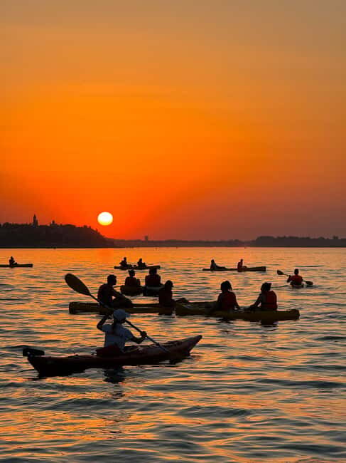 Belgrade: Sunset Kayak Tour - What’s Included and What to Bring