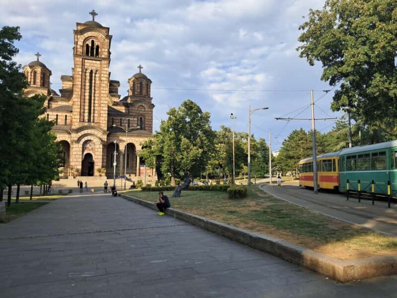 Belgrade: Women's Side of History Walking Tour with Coffee - Authenticity and Expertise: What Travelers Say