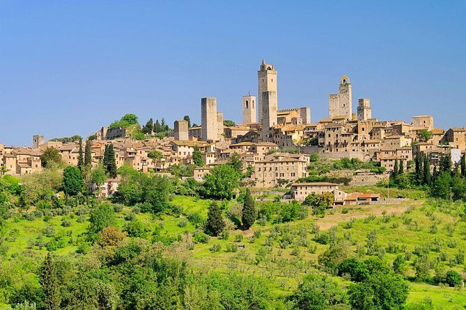 Bella Toscana Private Tour: 2 Chianti Wineries and San Gimignano From Livorno - A Deep Dive into the Tour Experience