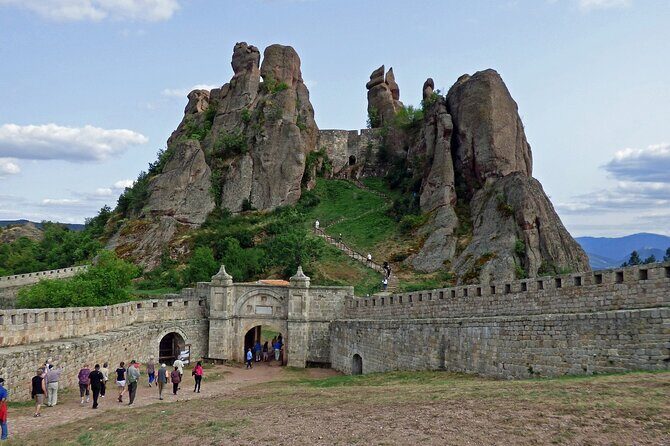 Belogradchik Rocks and Belogradchik Fortress - An Overview of the Tour Experience