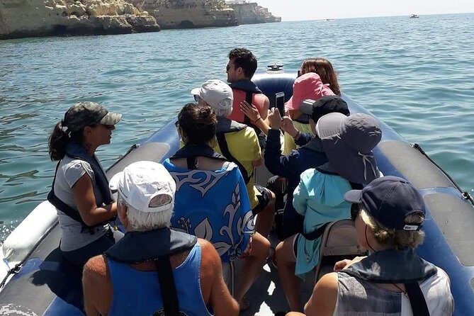 Benagil Cave and Marinha Beach Boat Tour from Portimao - FAQ