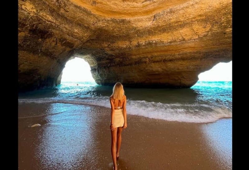 Benagil: Guided Kayak Tour inside caves and Praia da Marinha - Key Points