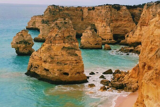 Benagil & Traditions - Transportation and Group Size