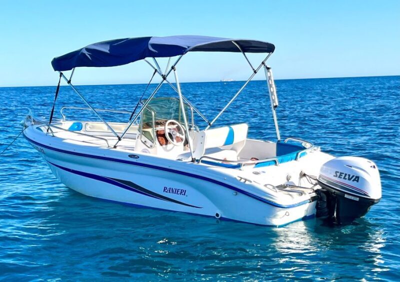 Benalmadena: Boat Rental without License Required - Practical Details and Tips