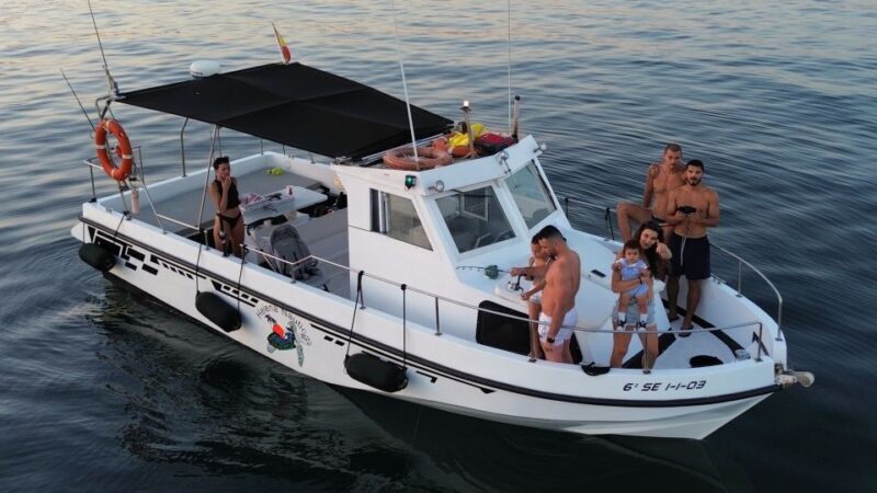 Benalmadena: Private Boat Trip Dolphins, Drinks & Snacks - An Authentic Day on the Water in Benalmadena
