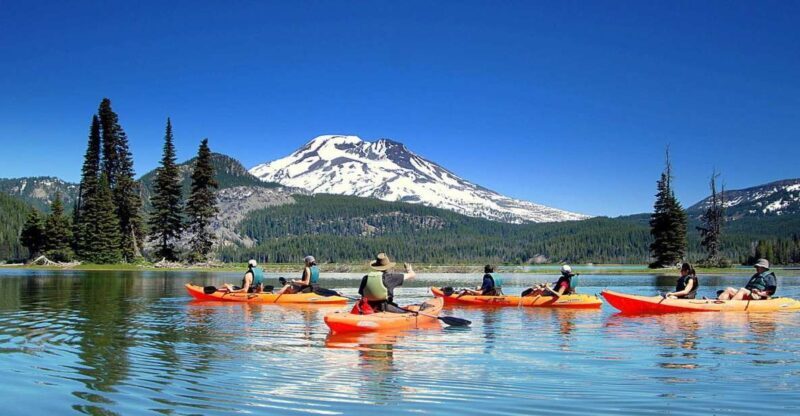 Bend: Guided Kayak Tour on the Cascade Lakes - Key Points