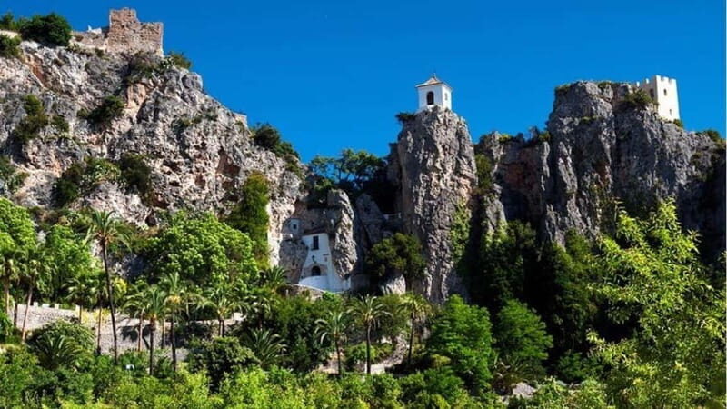 Benidorm: Mountains Guided Half-Day Jeep Trip to Guadalest - Key Points