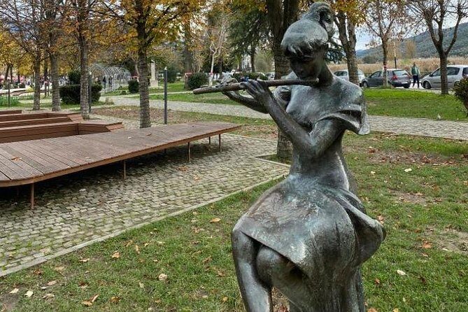 Berat city UNESCO tour, the Castle & Belshi lake- From Tirana - FAQ