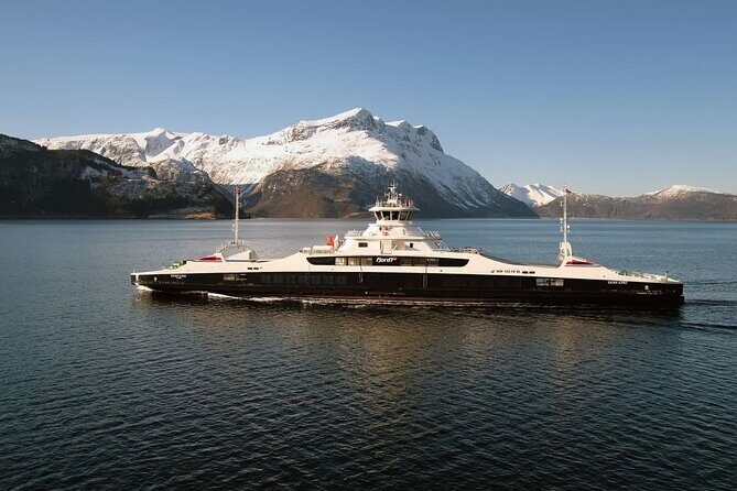 Bergen: Easy Hike to Bondhus Glacier Lake w/Lunch in Rosendal - The Cost & Value